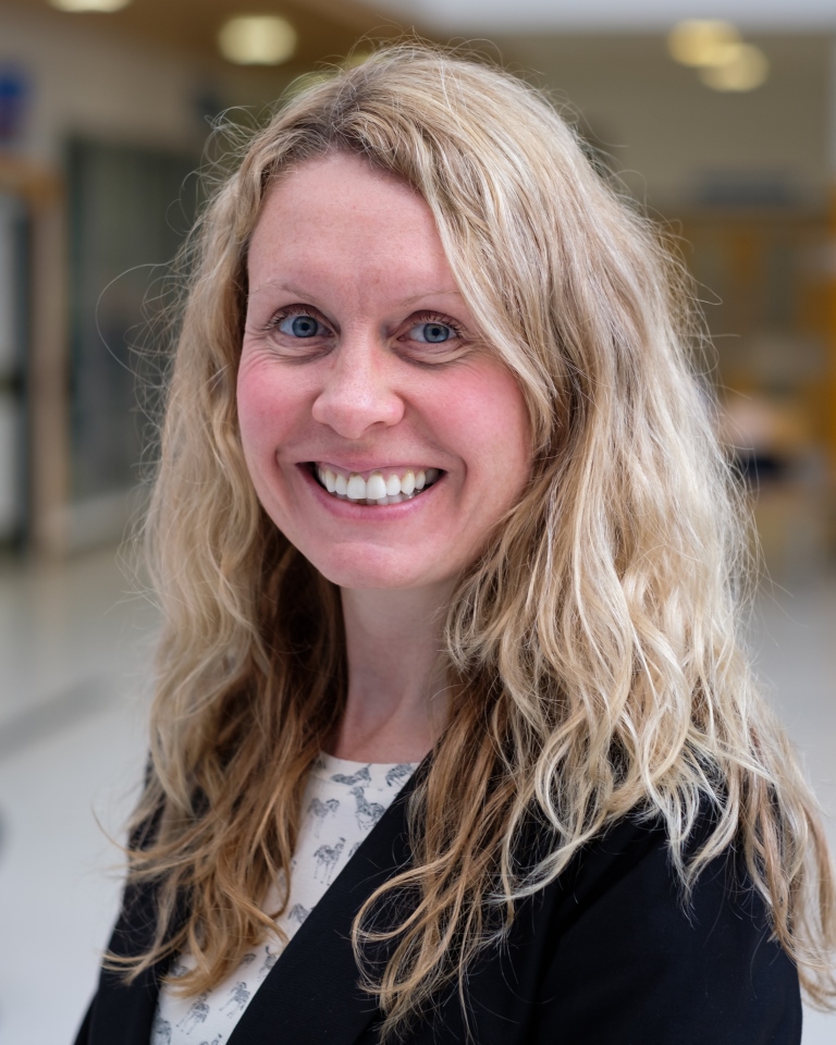 Dr Bridget Holmes - MRC Epidemiology Unit