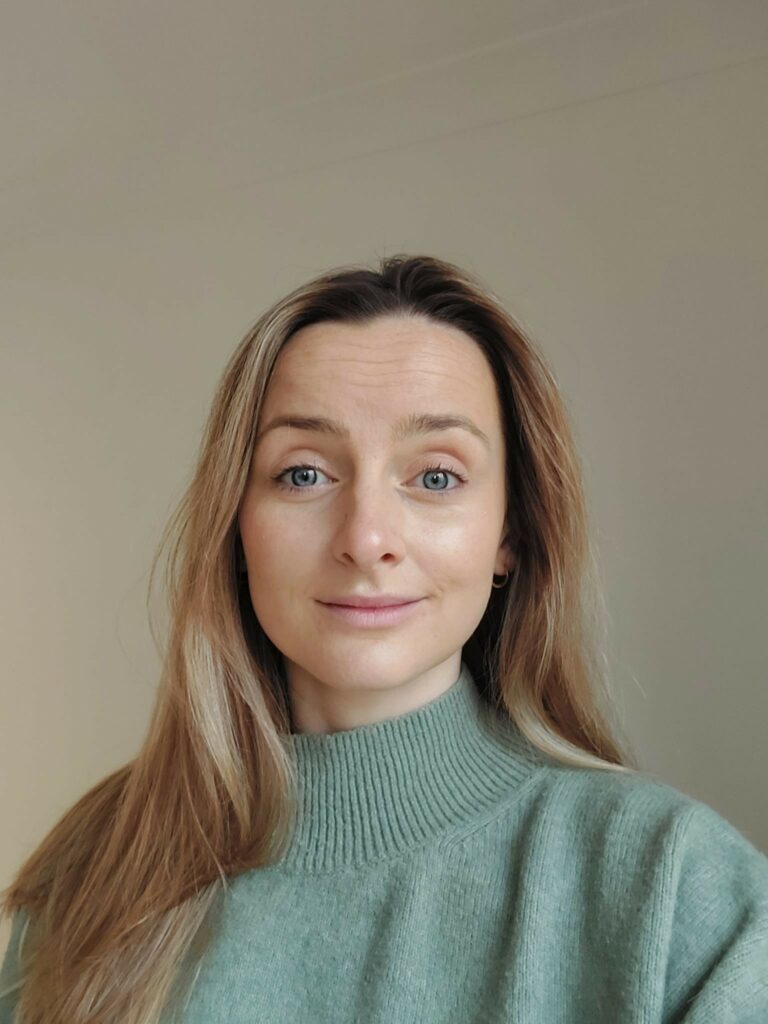 Dr Sarah Shaw - MRC Epidemiology Unit